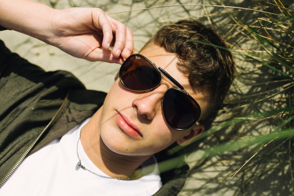 Ray-Ban’s Reloaded Program Revamps the Iconic 60’s Aviator – PAUSE ...