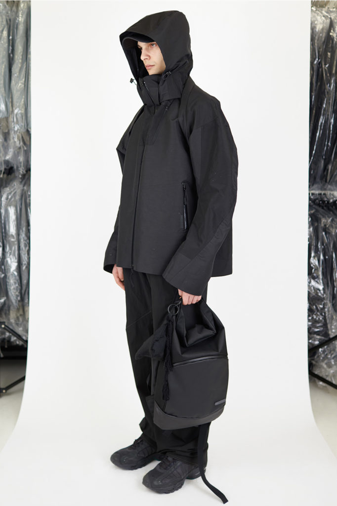 Hyein Seo Continues to Focus on Function in Latest Collection – PAUSE ...
