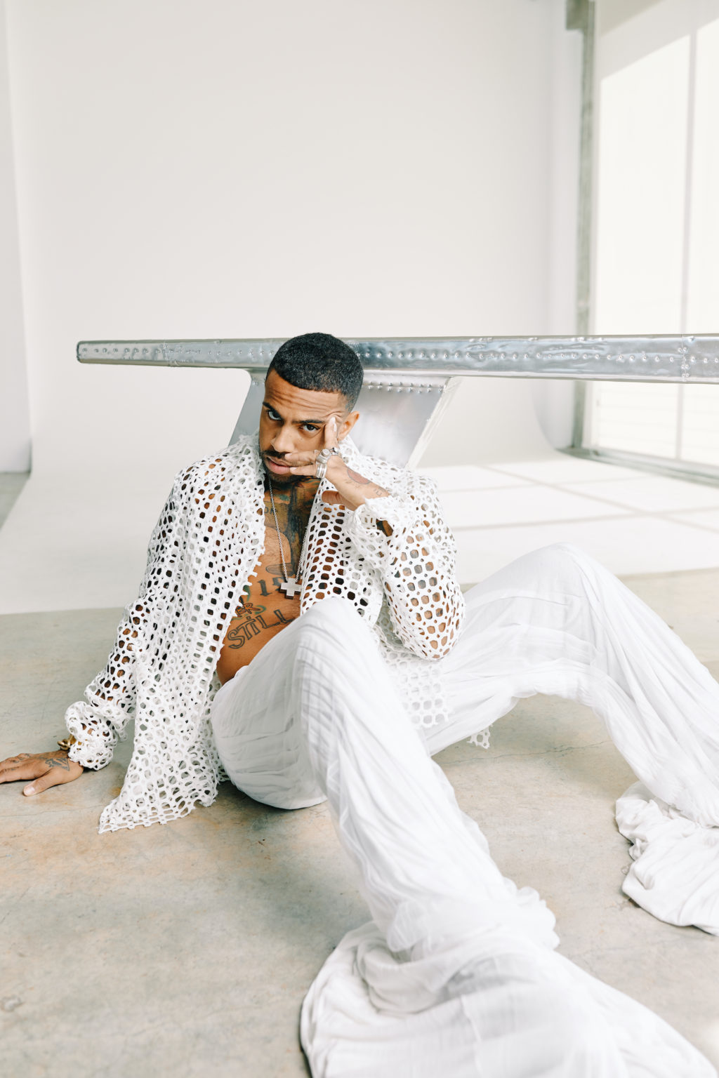 Cover Story – PAUSE Meets: Vic Mensa – PAUSE Online | Men's Fashion ...