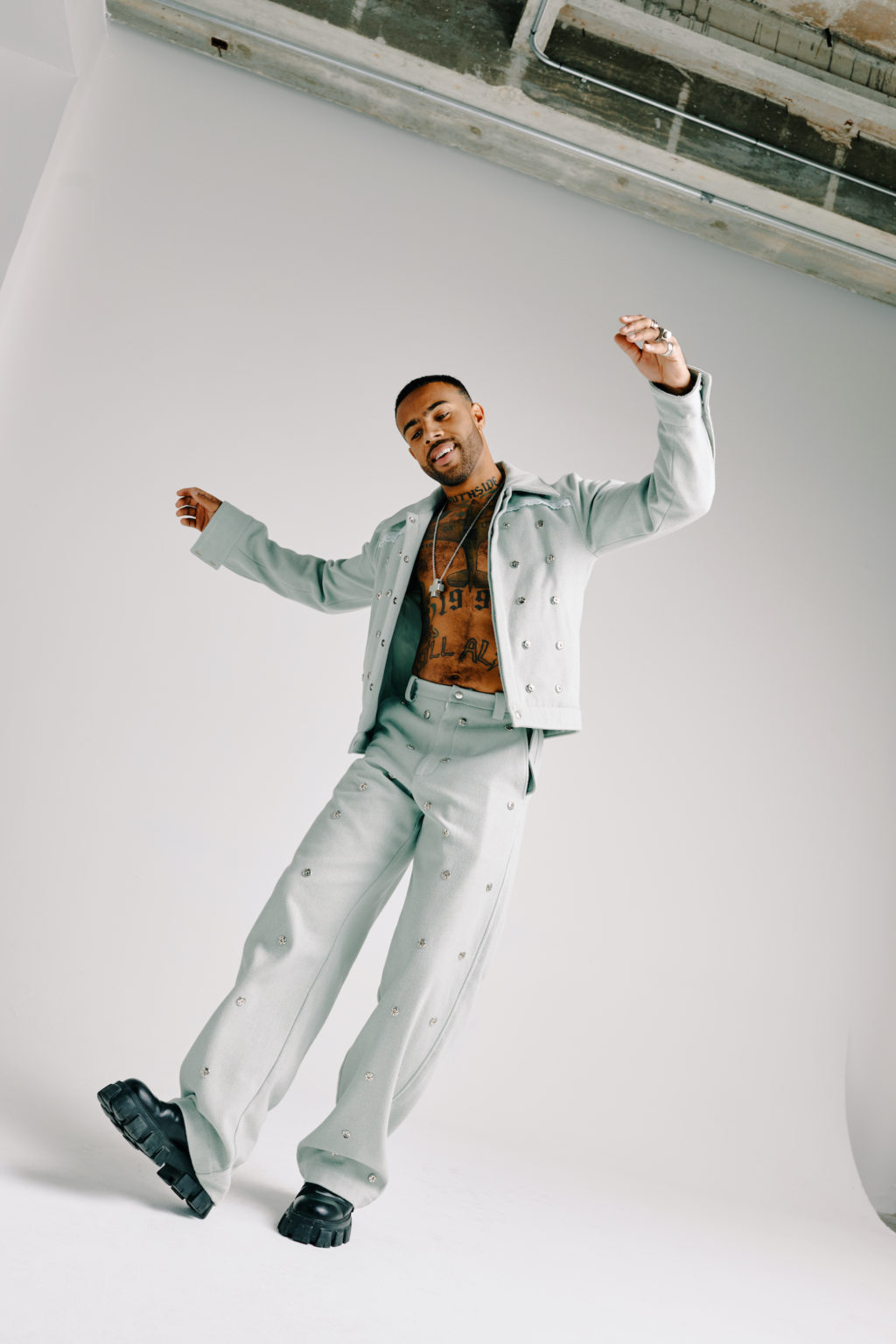Cover Story – PAUSE Meets: Vic Mensa – PAUSE Online | Men's Fashion ...