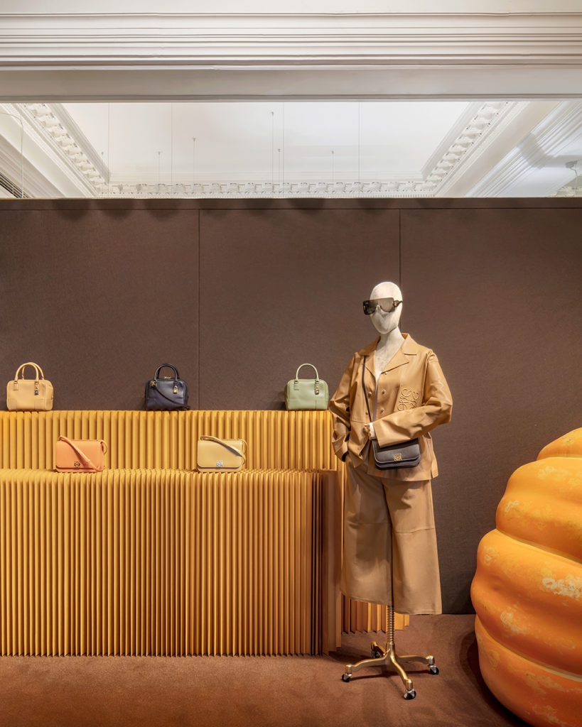 Loewe Brings their Tactile Surrealism to Harrods’ New Pop-Up – PAUSE ...