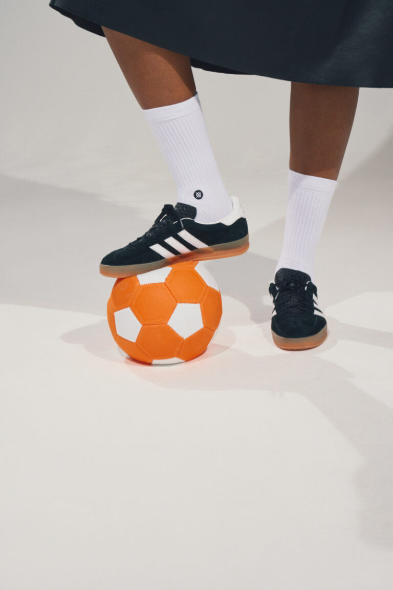 Stance Celebrates the ICON with Ewan Spencer – PAUSE Online | Men's ...