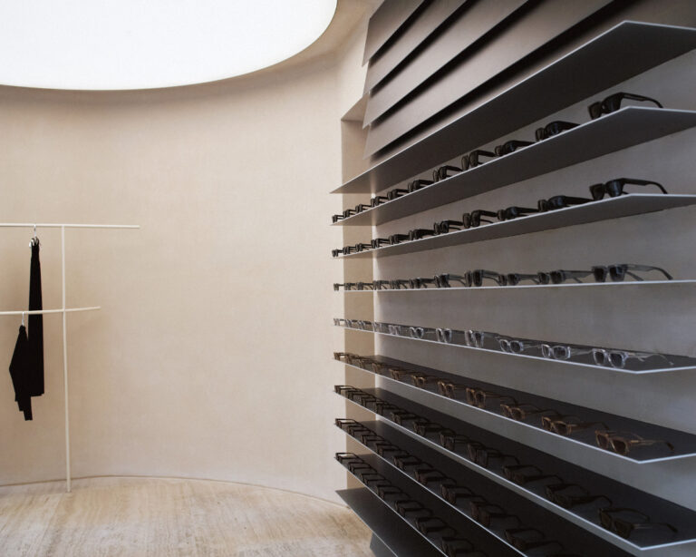 CHIMI Opens Paris Flagship Store – PAUSE Online | Men's Fashion, Street ...